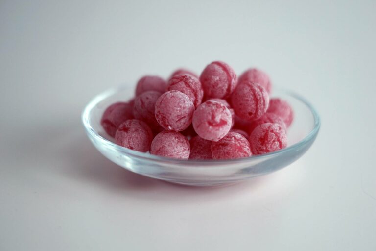 Sauerkirsch – Omas Kräuterbonbons Onlineshop